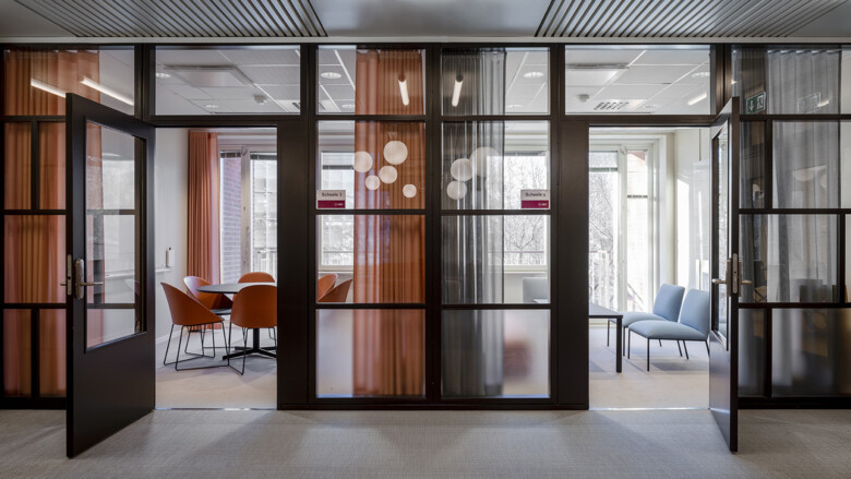 Scheele 2 | Staff Portal