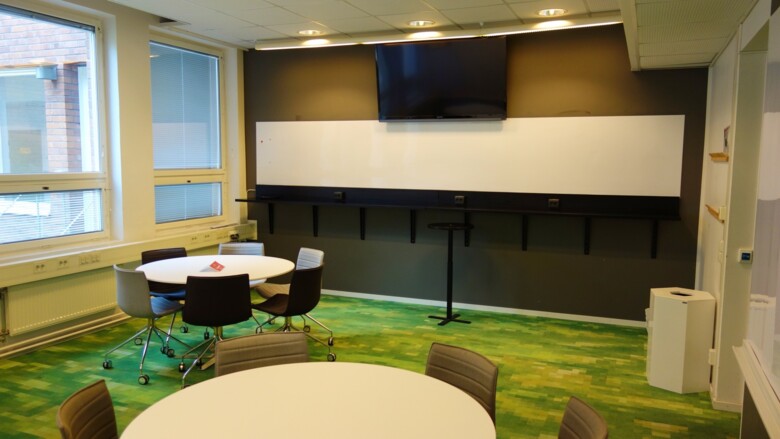 Room 218 | Staff Portal